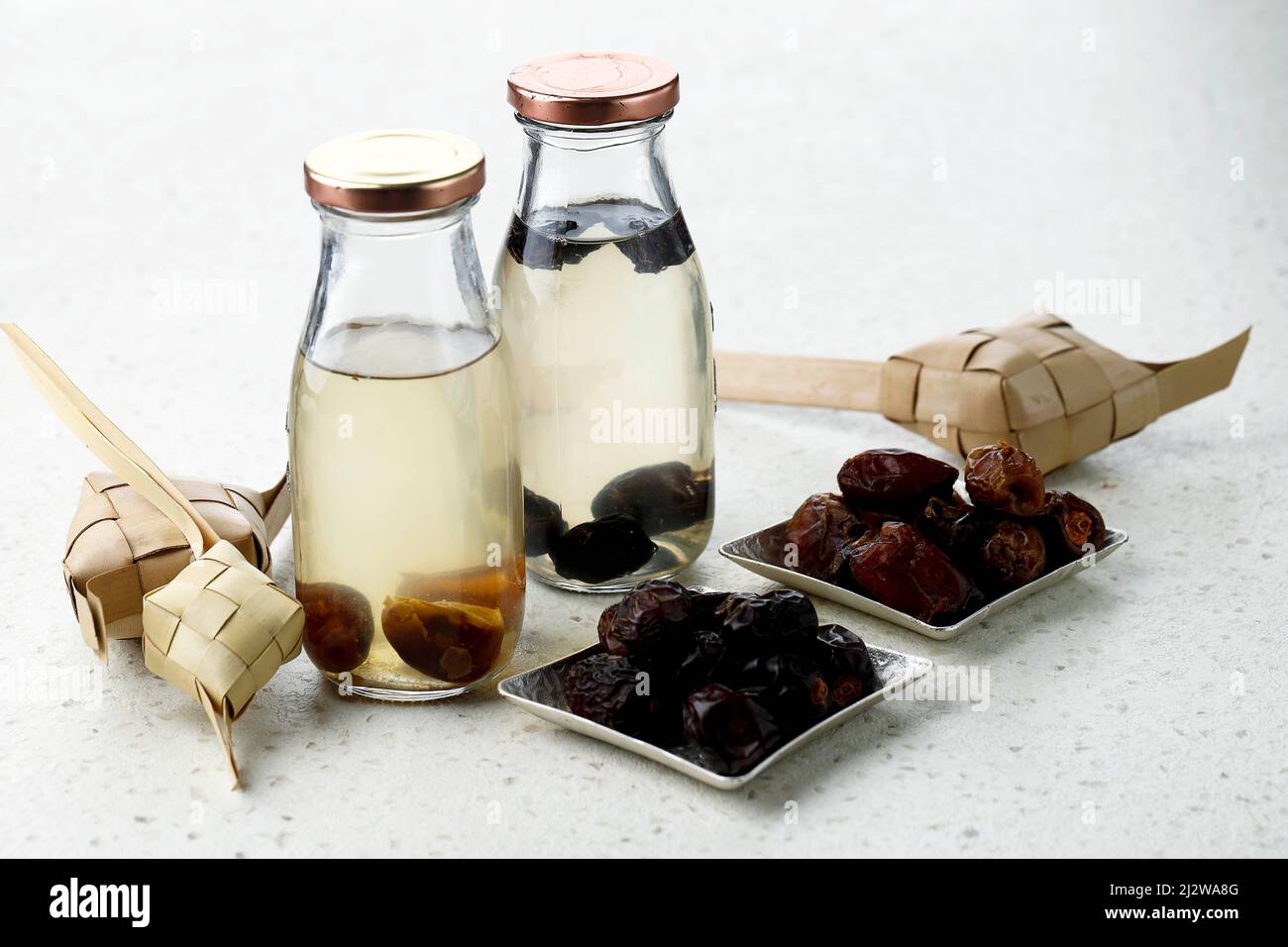 Nabeez hi-res stock photography and images - Alamy