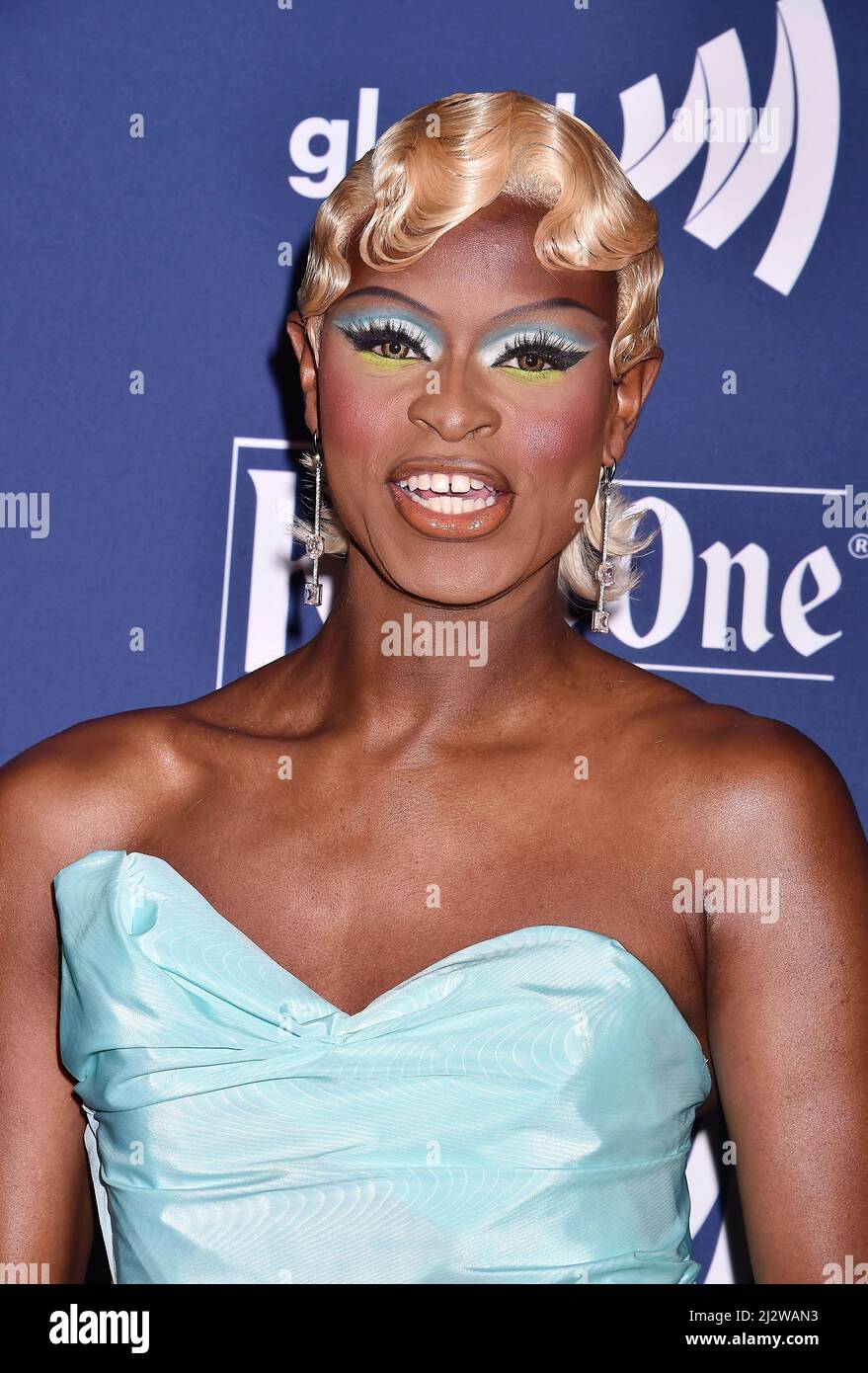 BEVERLY HILLS, CA - APRIL 02: Symone attends the 33rd Annual GLAAD ...