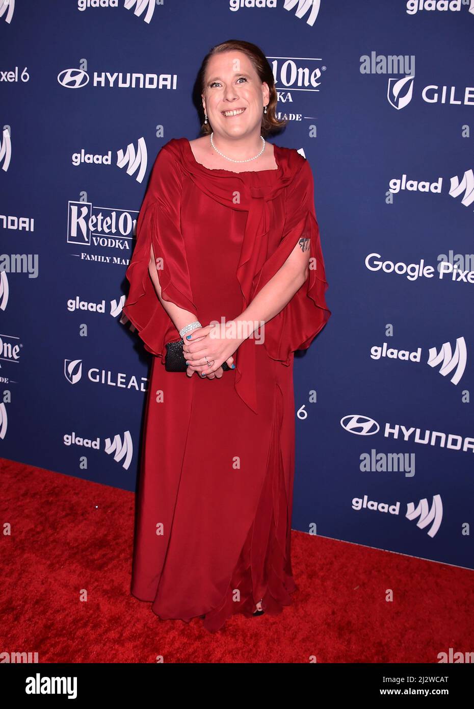 BEVERLY HILLS, CA - APRIL 02: Amy Schneider attends the 33rd Annual ...