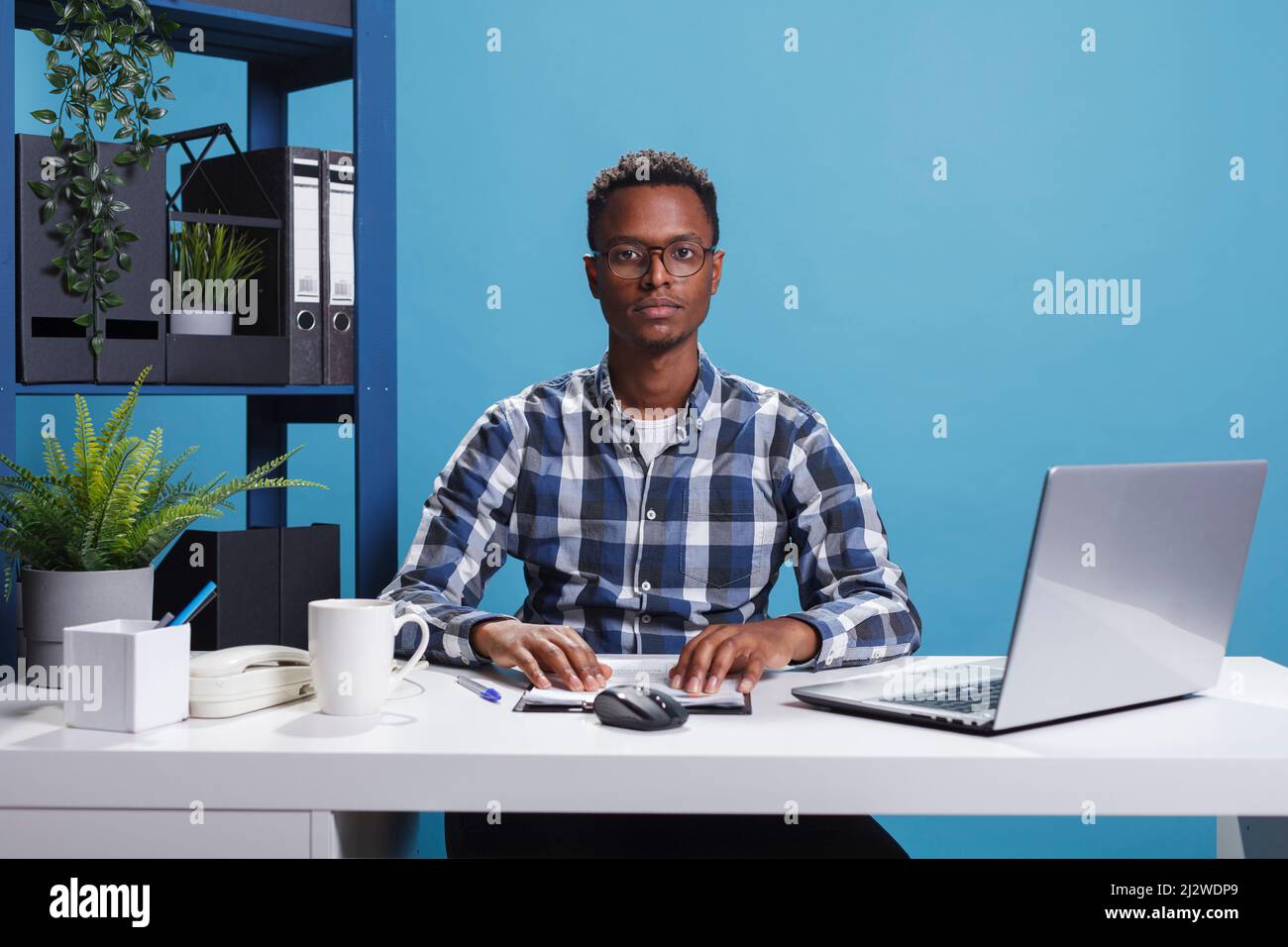 Serious agency hi-res stock photography and images - Alamy