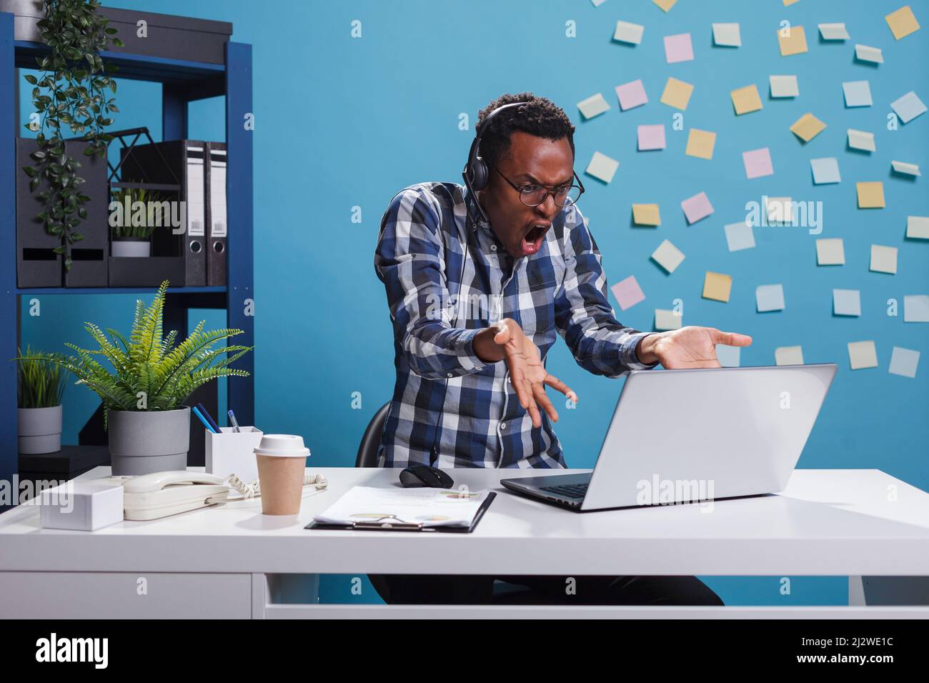 Anger client hi-res stock photography and images - Alamy