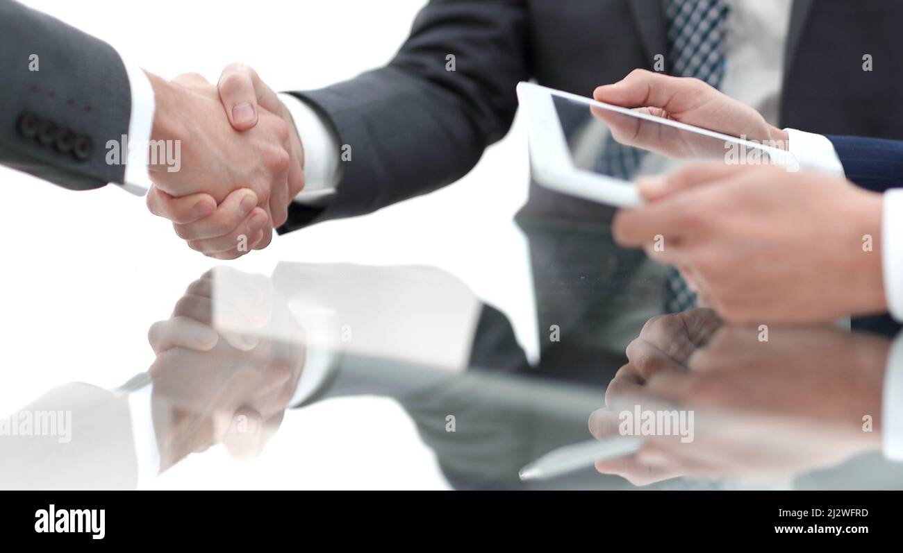 close up.handshake of new business partners Stock Photo - Alamy
