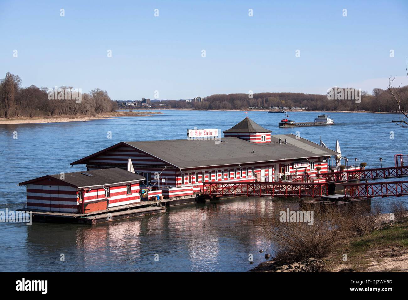 Das gasthaus bootshaus hi-res stock photography and images - Alamy