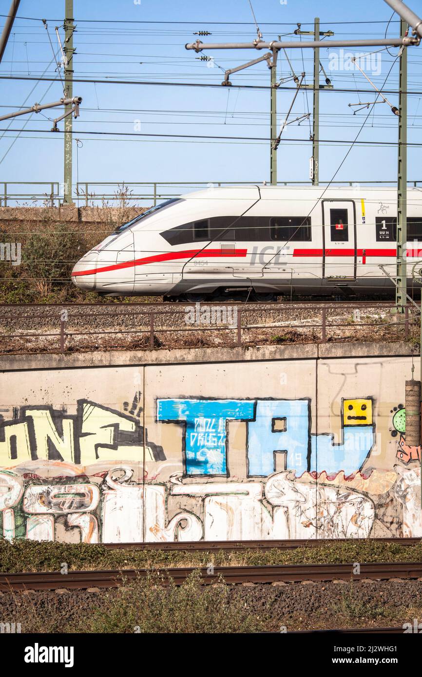 high-speed train ICE 3 in the town district Deutz, Cologne, Germany ...