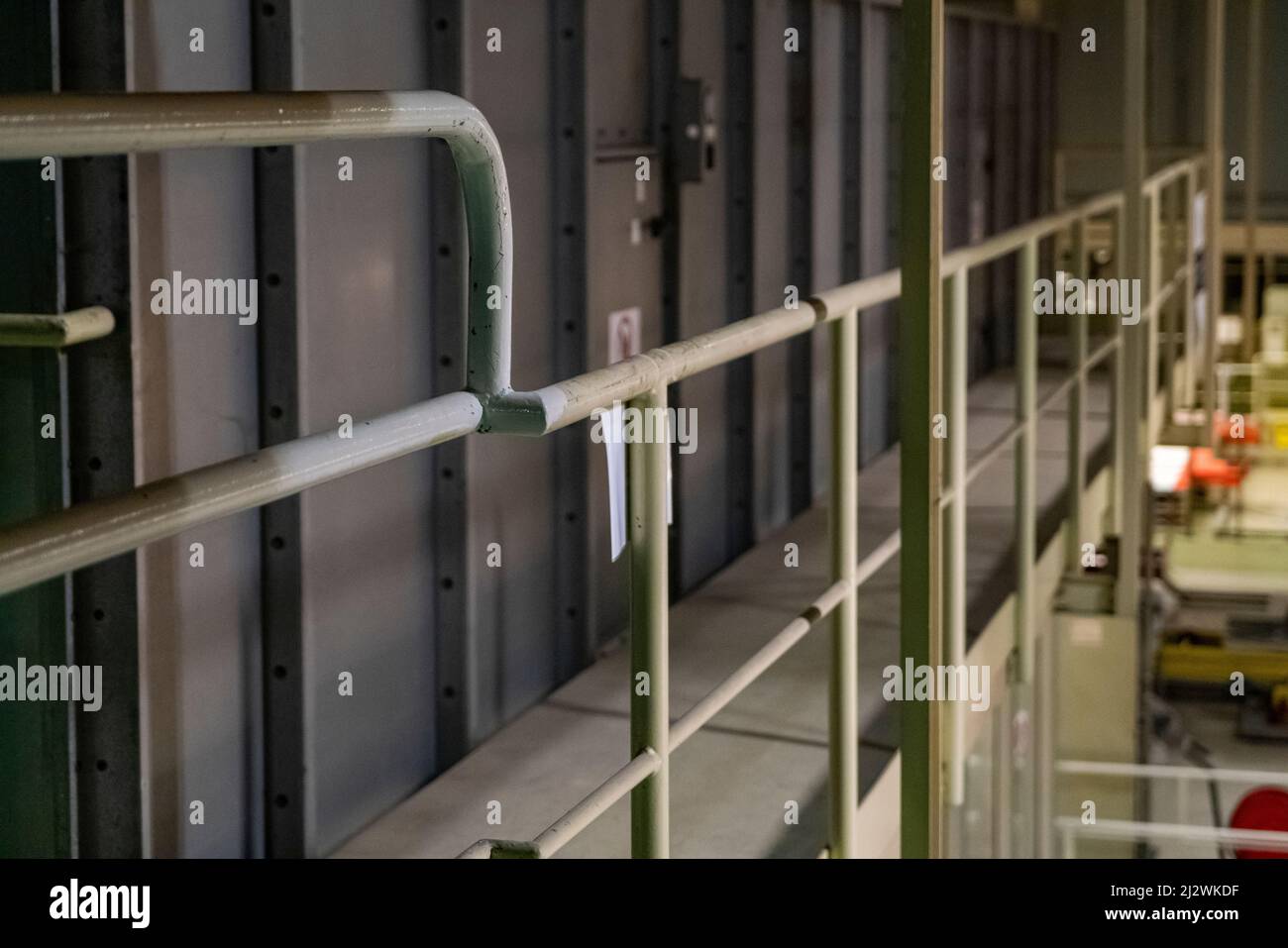 Side view inside view hi-res stock photography and images - Alamy