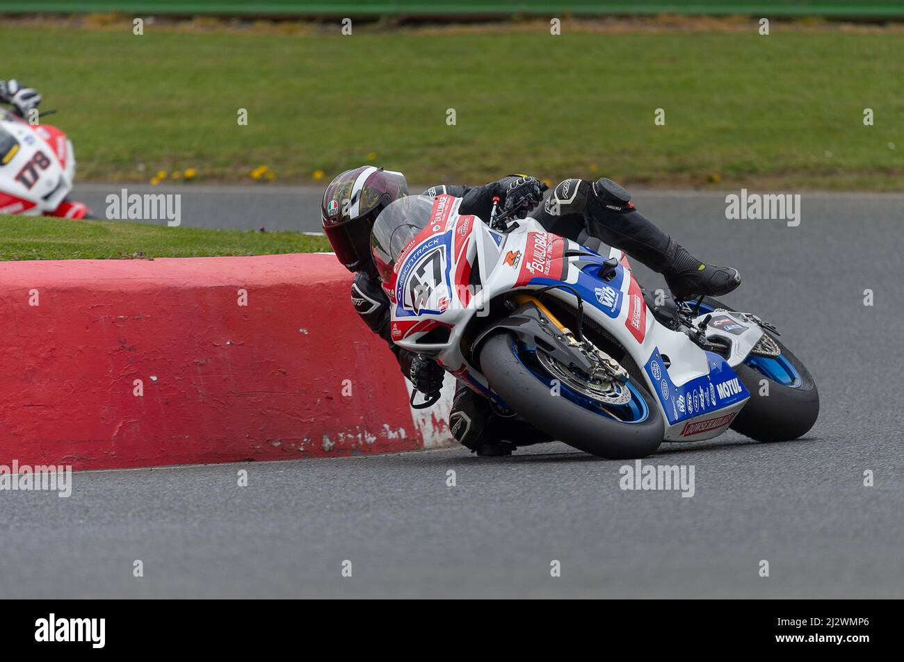 Mallory park circuit hi-res stock photography and images - Alamy