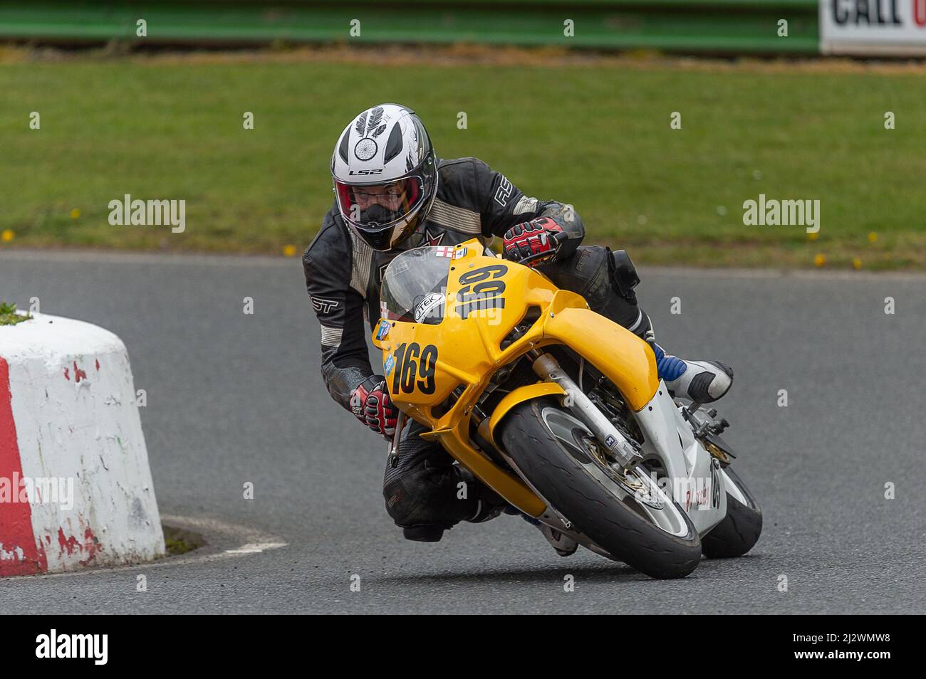 Mallory park race track hi-res stock photography and images - Alamy