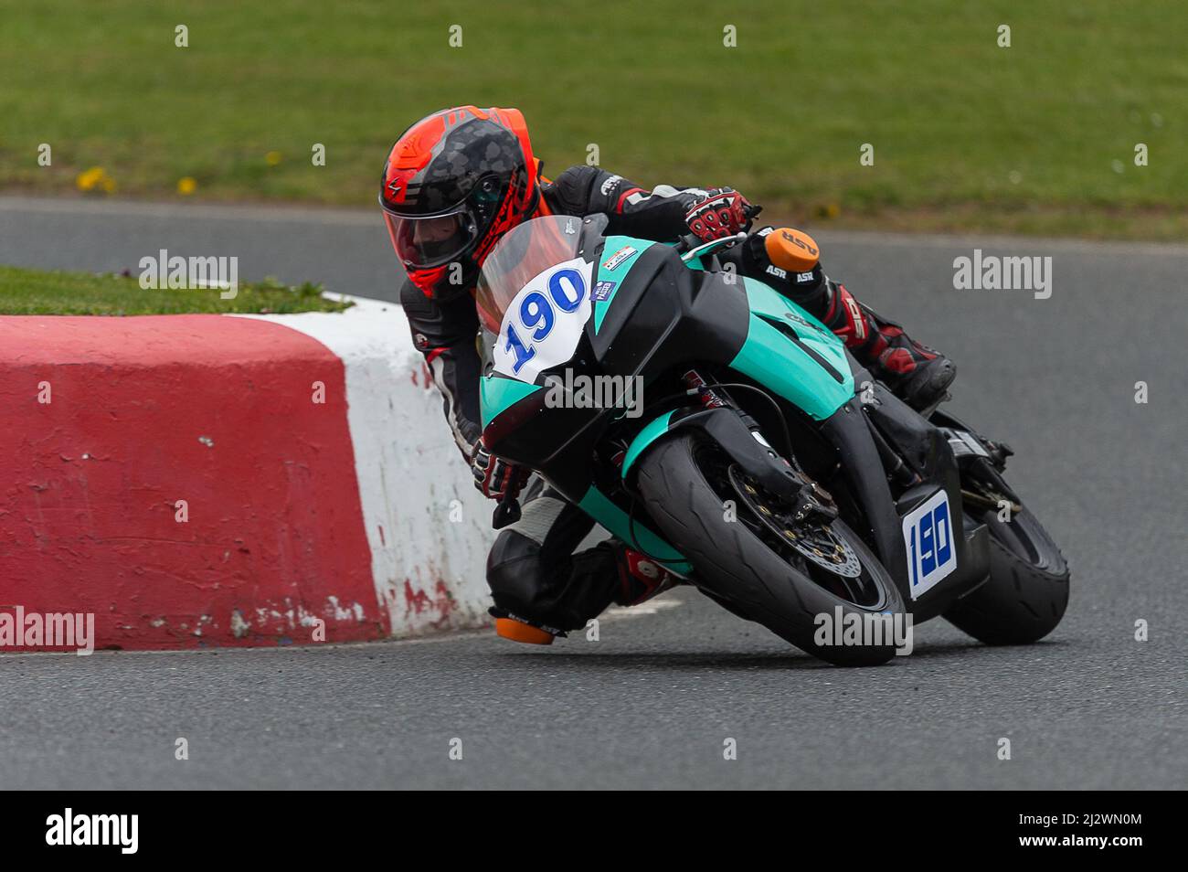 Mallory park race track hi-res stock photography and images - Alamy