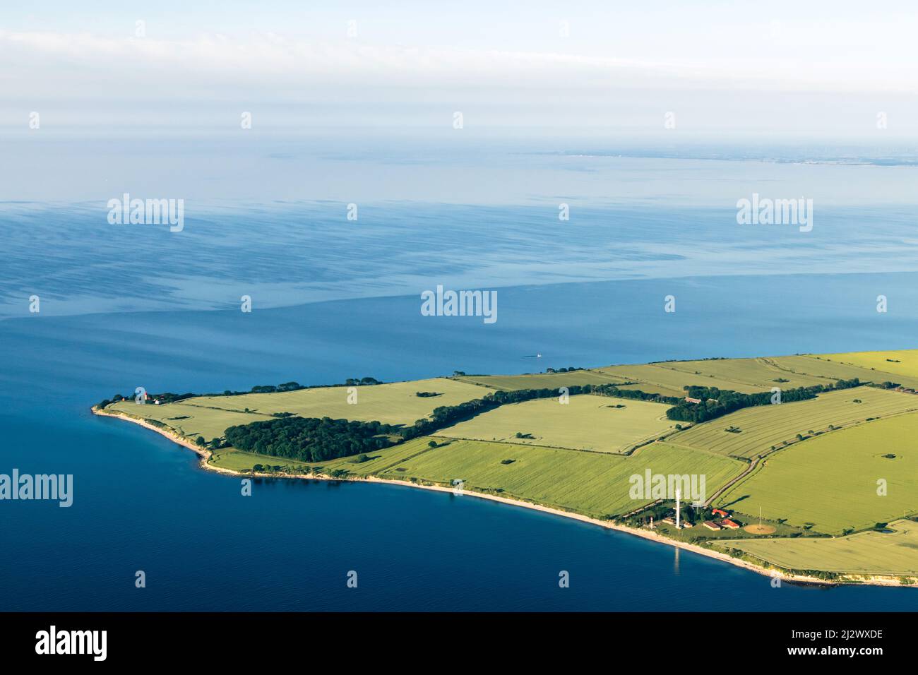 Aerial photograph of island hi-res stock photography and images - Alamy