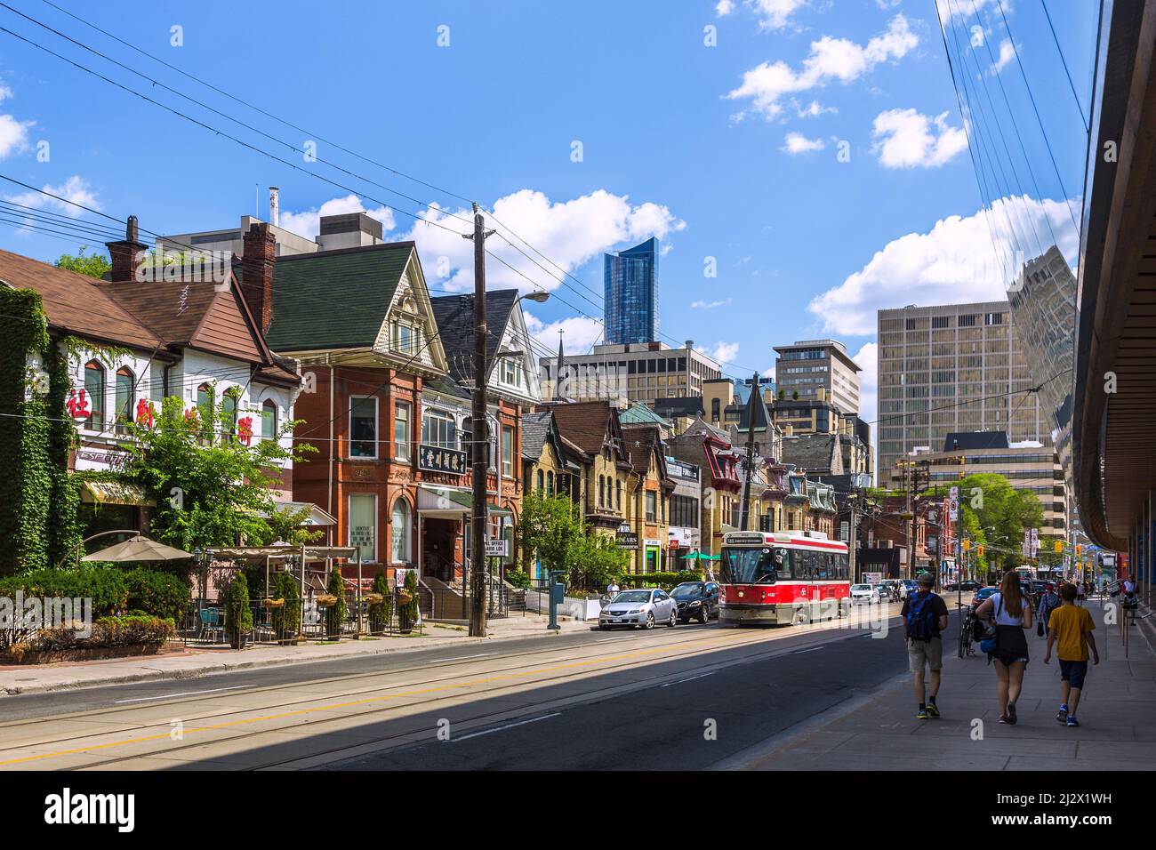 Toronto, Dundas Street, Victorian Row Houses, Art Gallery of Ontario ...