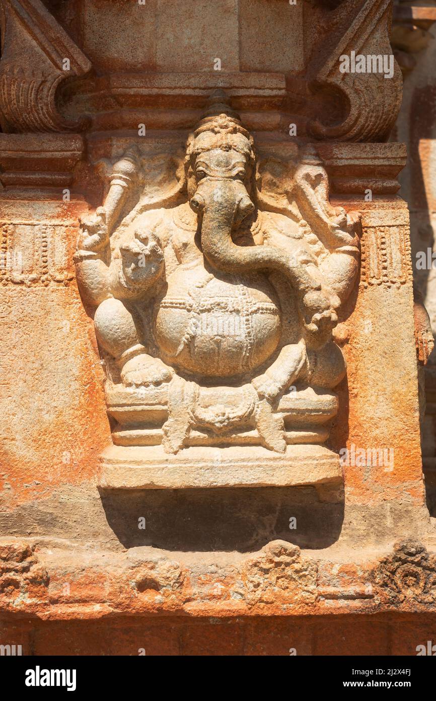 Carving Sculpture of Lord Ganesha, Lambodar on Lakshmanlingeshwara ...