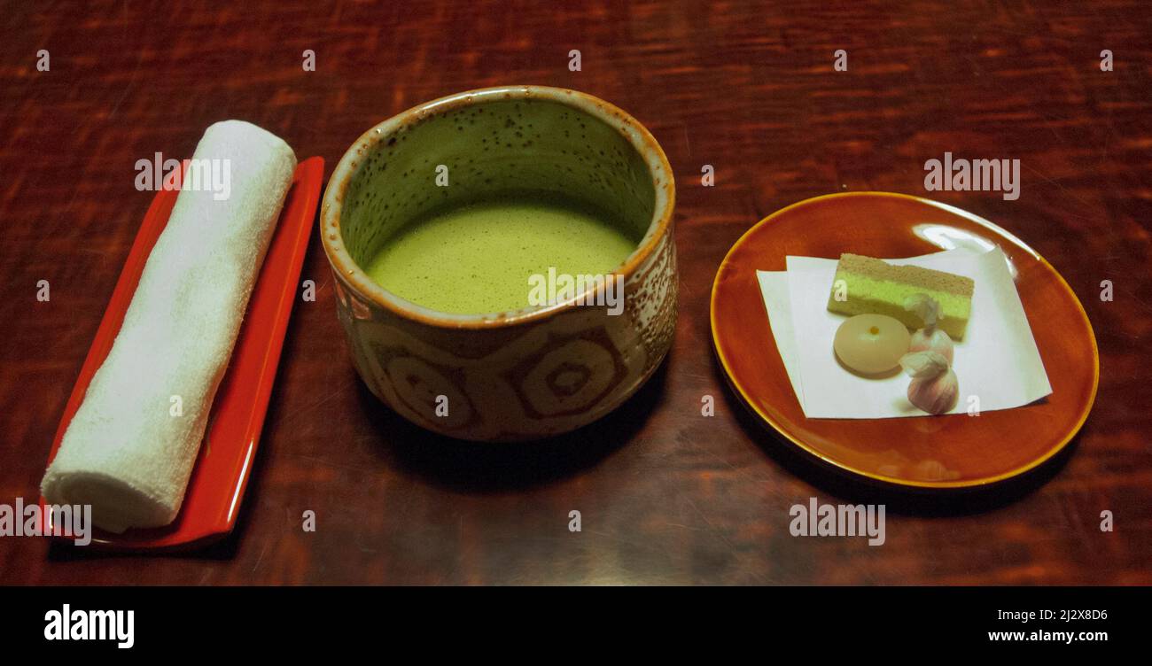 Japanese matcha tea hi-res stock photography and images - Alamy