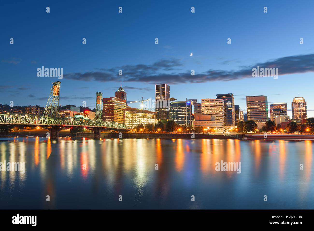 Portland city view hi-res stock photography and images - Alamy