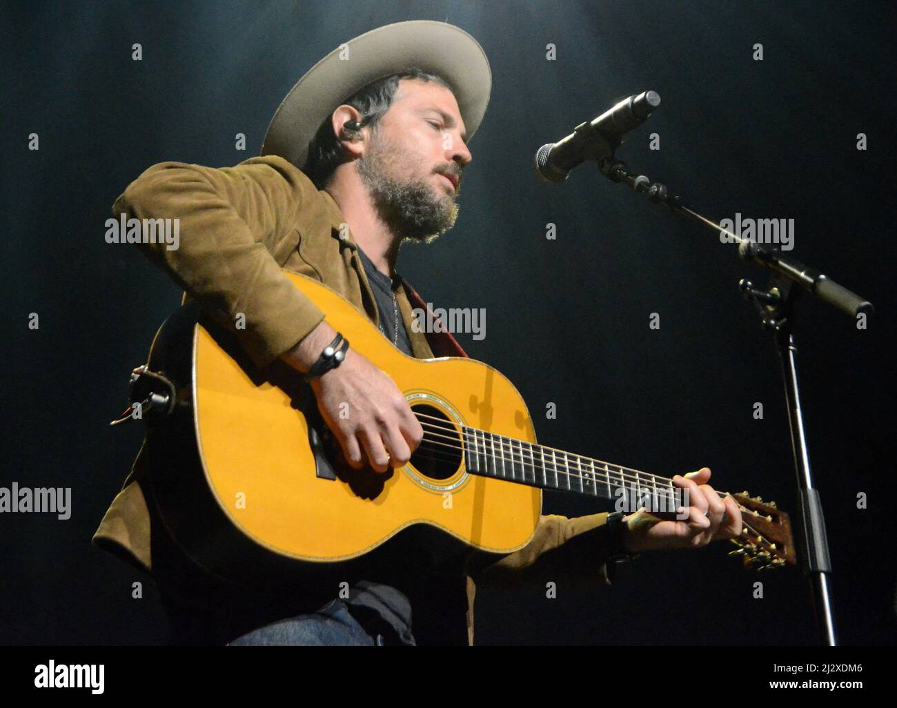 March 28, 2022 - Scott Avett of The Avett Brothers performs at the ...