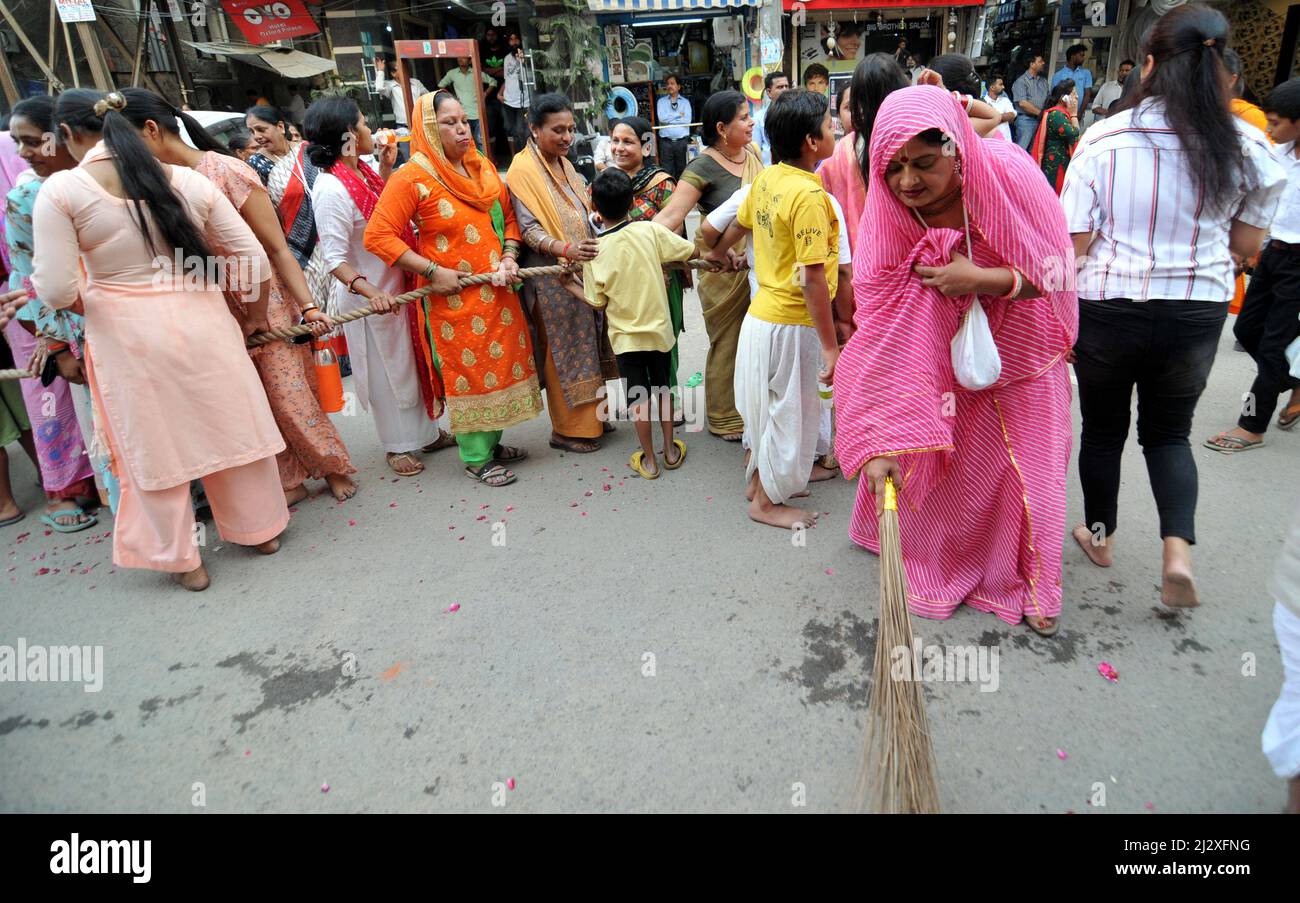Lord Rath Yatra Devotees participat ein activities such as "Pulling the ...