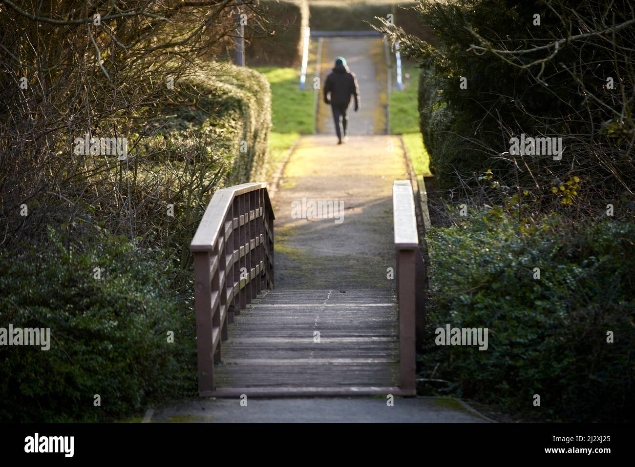 Cottam, Preston, Lancashire. walkways around the village new build ...