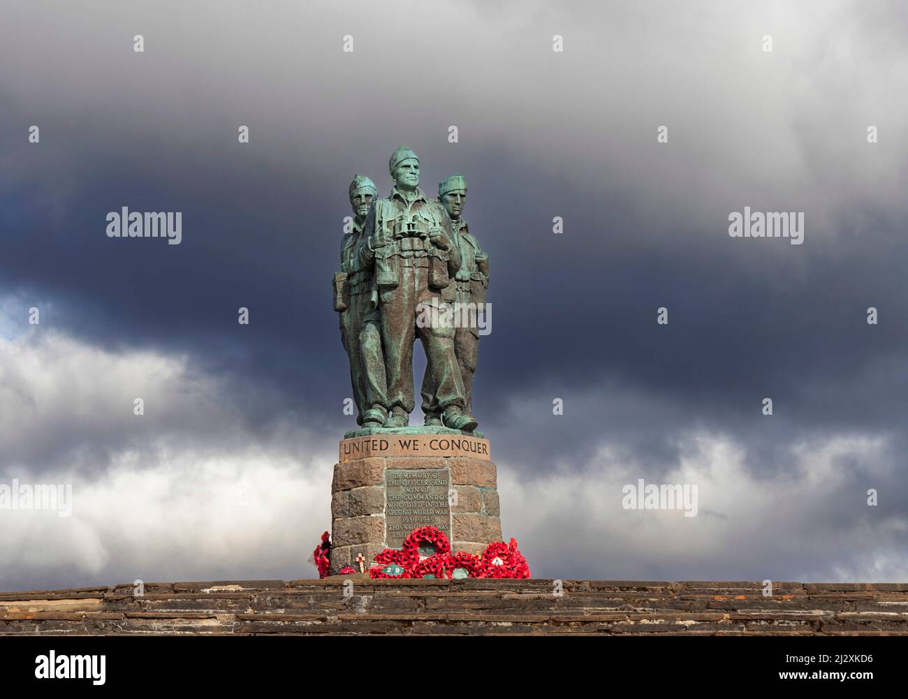 COMMANDO MEMORIAL SPEAN BRIDGE FORT WILLIAM SCOTLAND THE STATUE UNITED ...