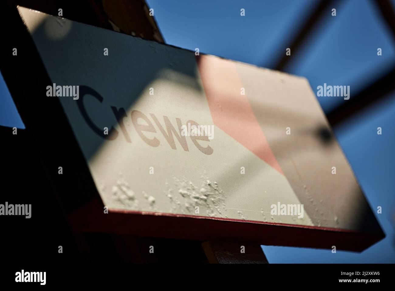 Crewe, Cheshire. Crewe railway station Stock Photo - Alamy