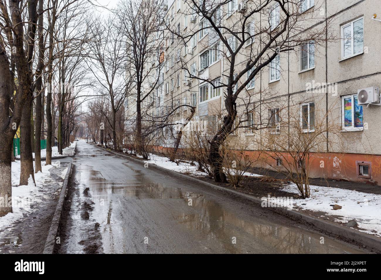 Russia 1980s poverty hi-res stock photography and images - Alamy