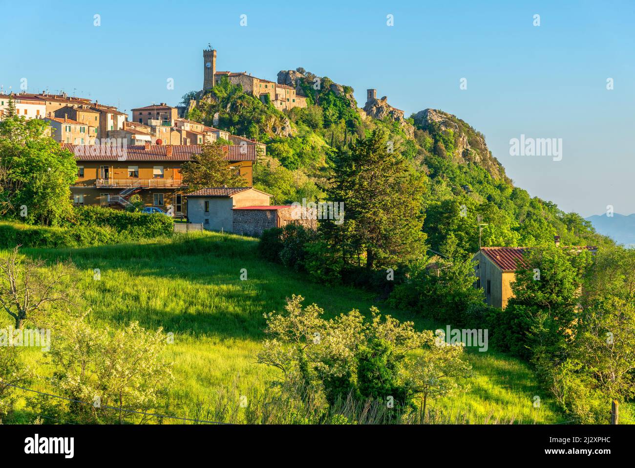 Roccatederighi tuscany italy hi-res stock photography and images - Alamy