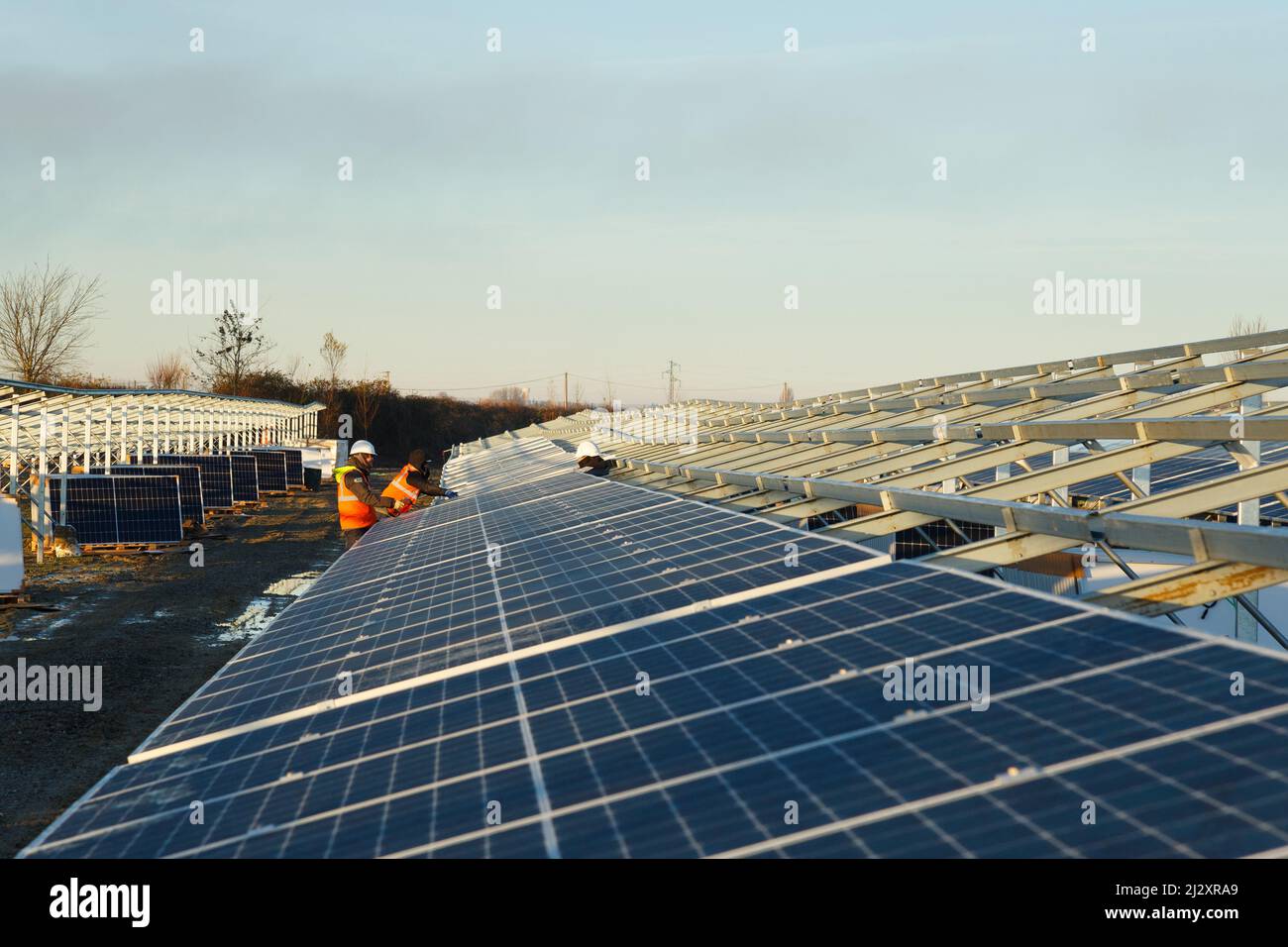 Installation of a solar photovoltaic power plant in Lafitte-Vigordane ...