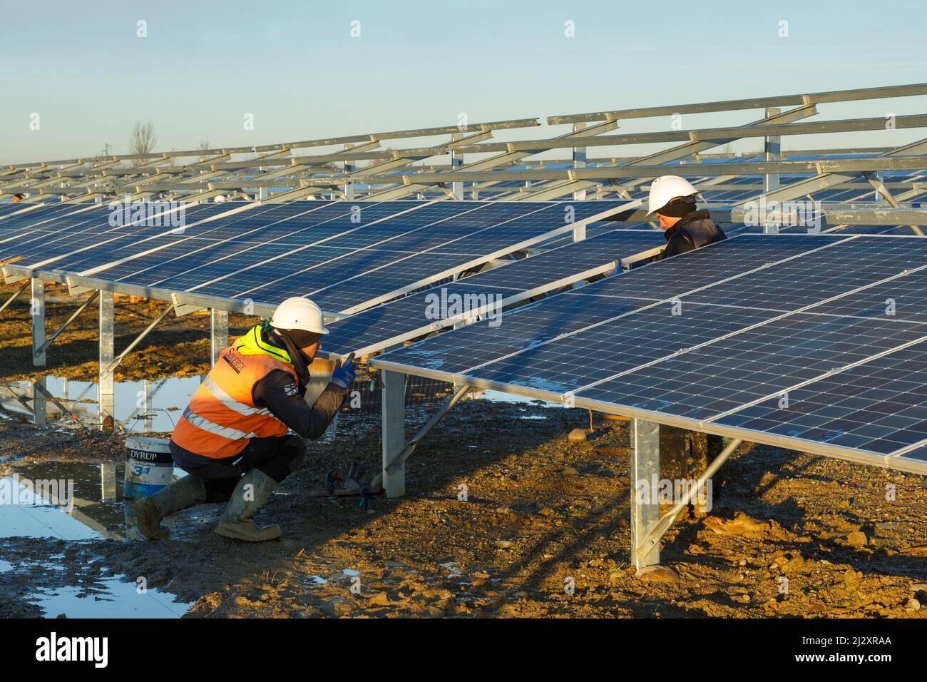 Installation of a solar photovoltaic power plant in Lafitte-Vigordane ...