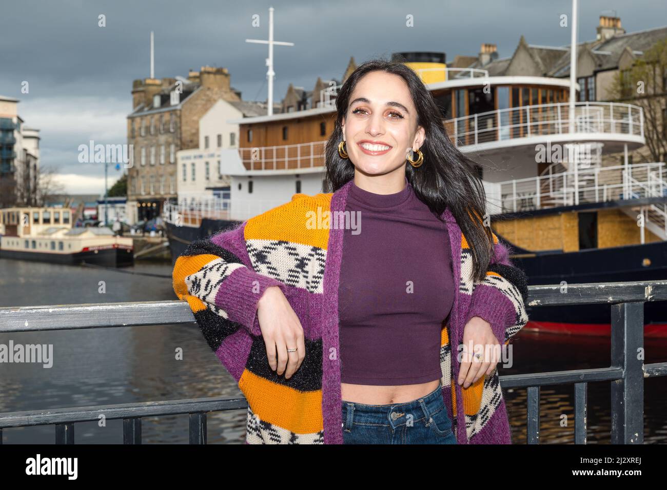 Leith, Edinburgh, Scotland, UK, 04 April 2022. Sunshine on Leith cast ...