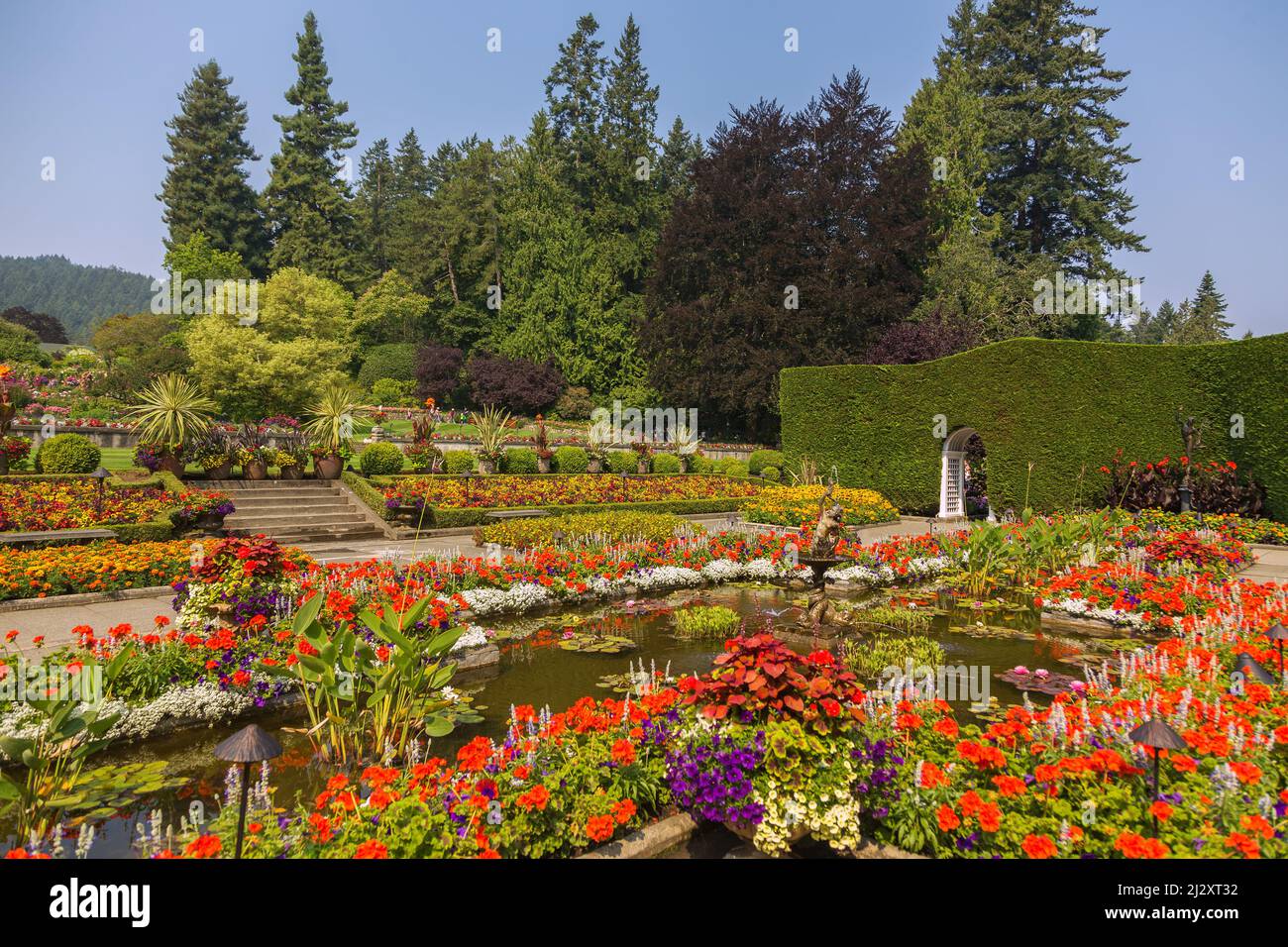 Victoria; The Butchart Gardens; Italian Garden Stock Photo - Alamy