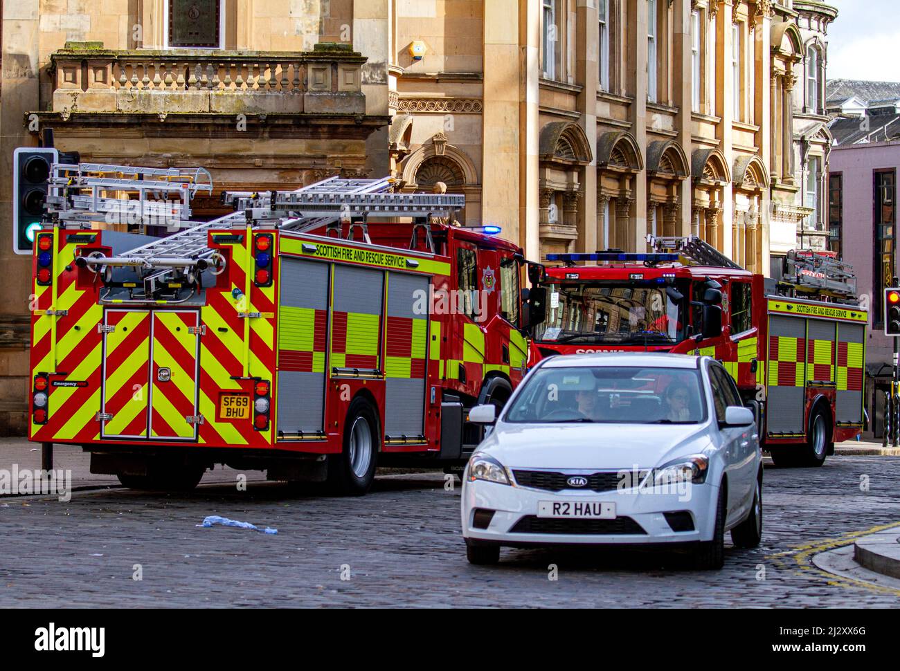 Fire service ladders hi-res stock photography and images - Alamy
