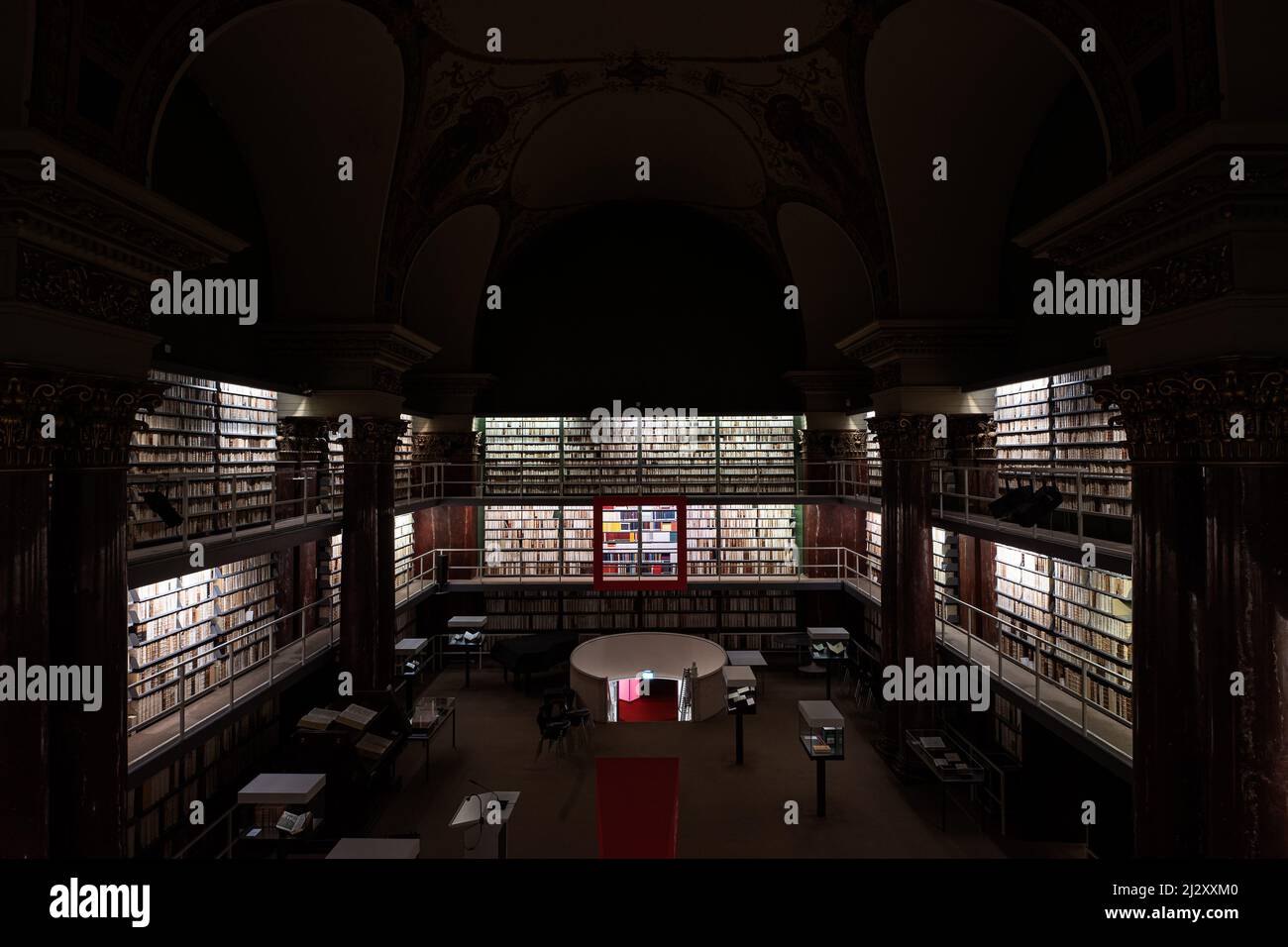 04 April 2022, Lower Saxony, Wolfenbüttel: View of the Augusteer Hall ...