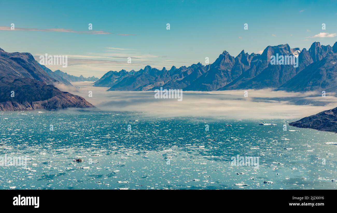 Small icebergs drifting in the water Stock Photo - Alamy