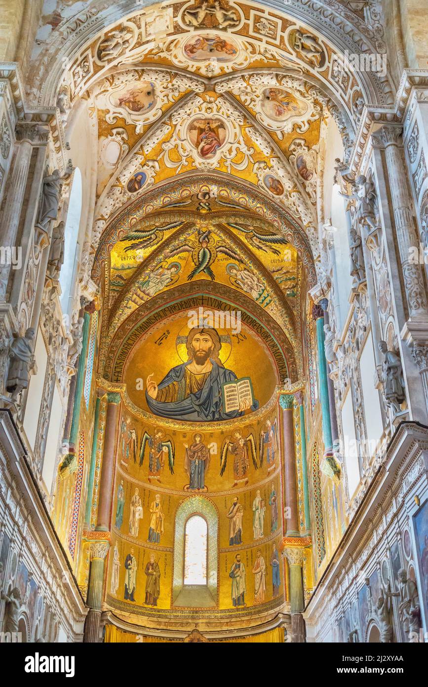 San Salvatore Cathedral interior, Cefalu, Sicily, Italy Stock Photo - Alamy