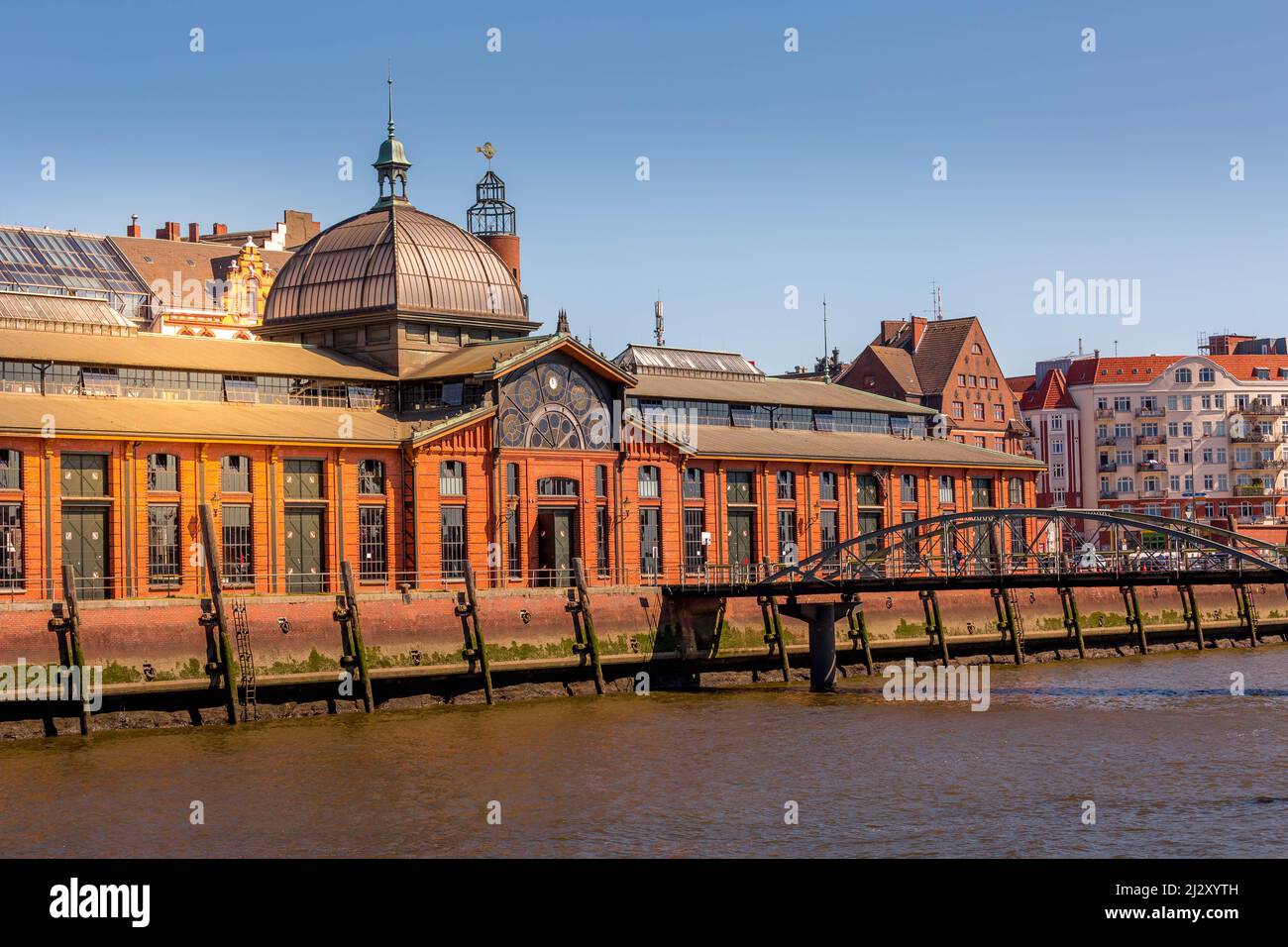 Hamburger Fischmarkt Fish market in Hamburg, Germany Stock Photo - Alamy