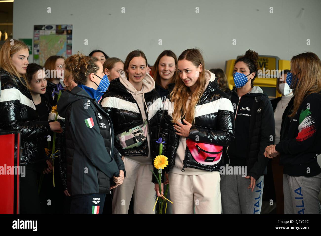 The Ukrainian and IItalian national team of synchronized swimming and ...