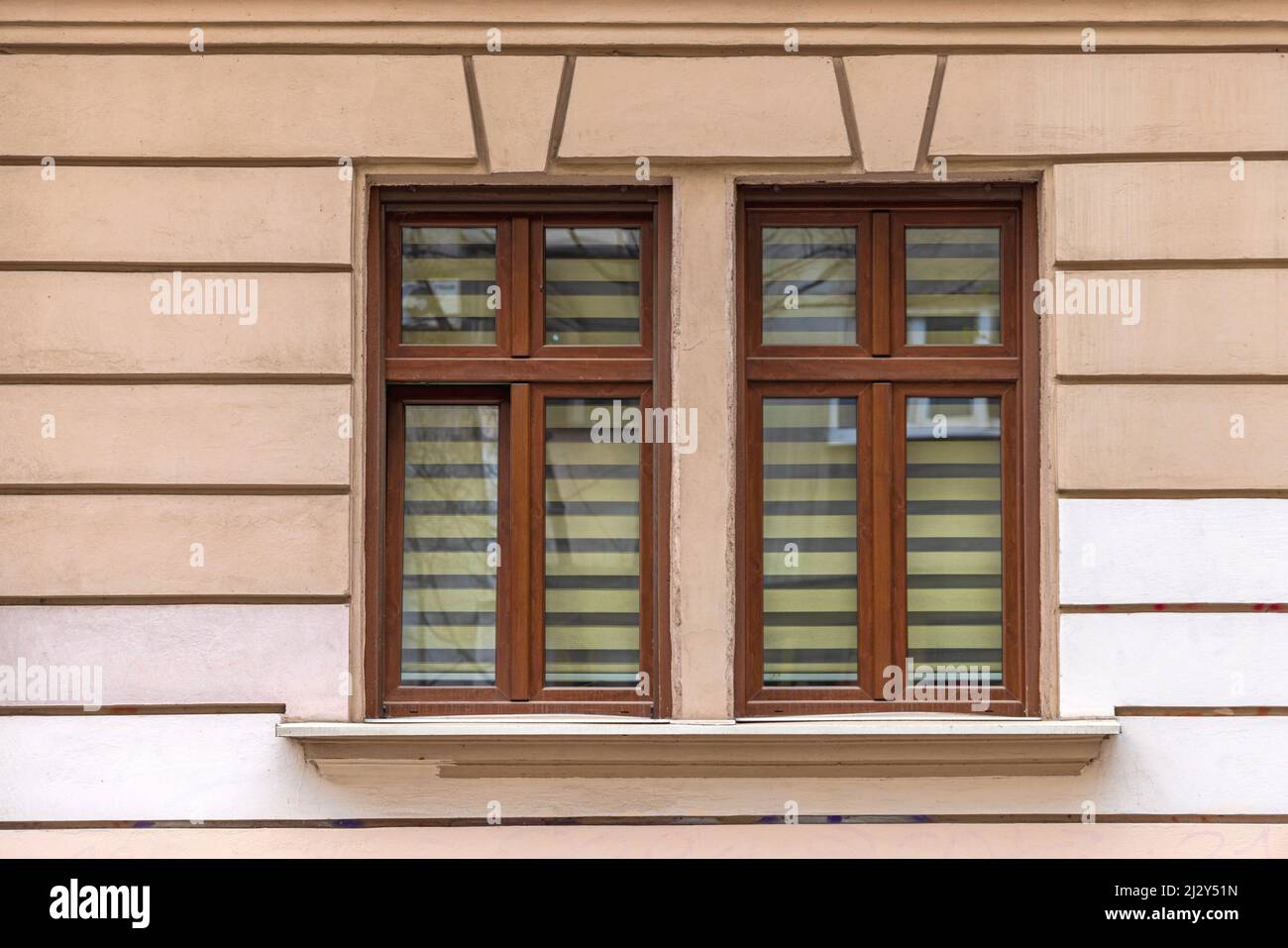 Brown windows hi-res stock photography and images - Alamy