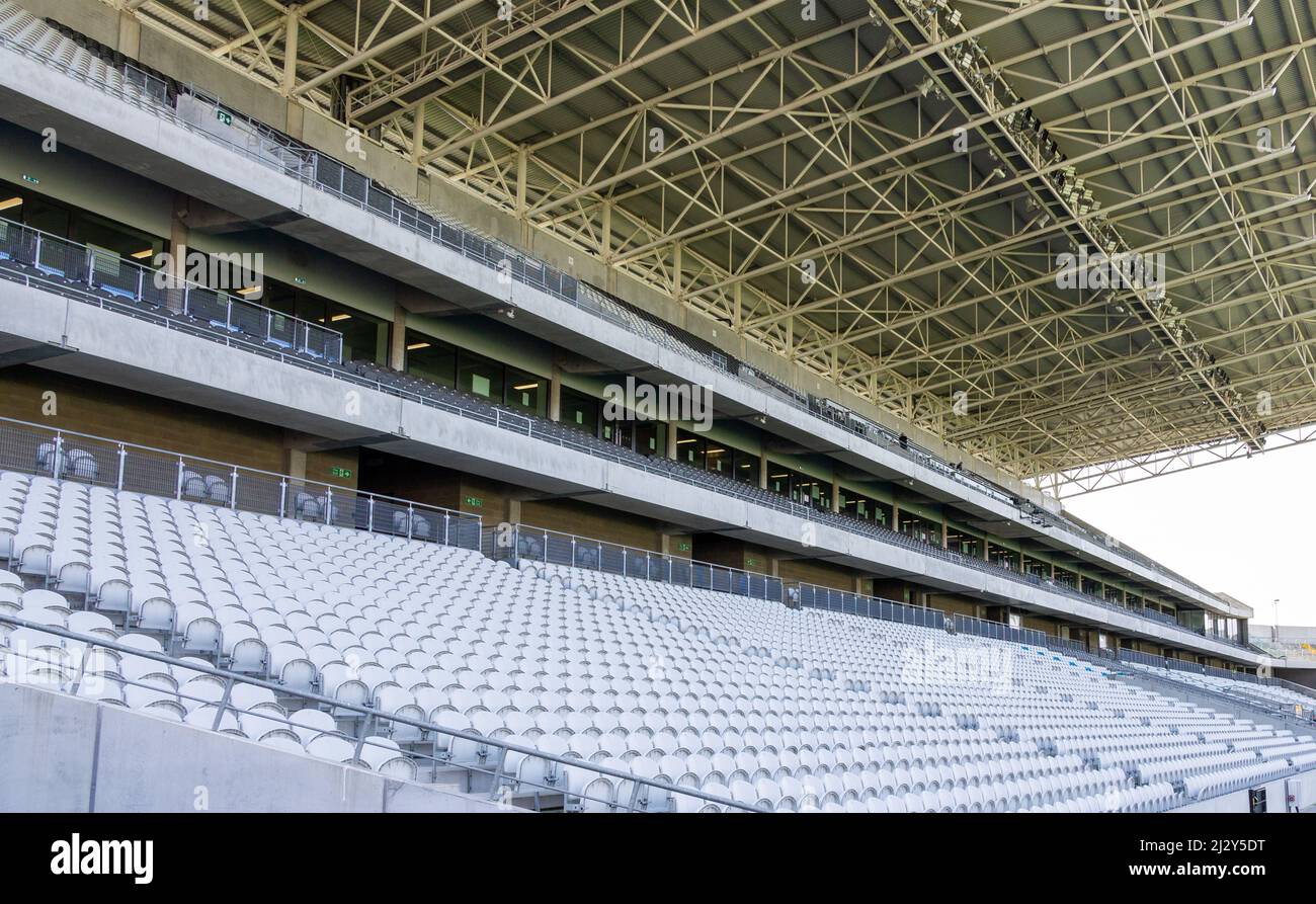 Empty sports stadium hi-res stock photography and images - Alamy