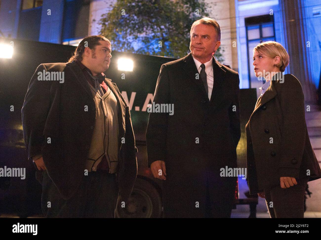 Los Angeles. CA.USA. Sam Neill, Sarah Jones and Jorge Garcia in the ...