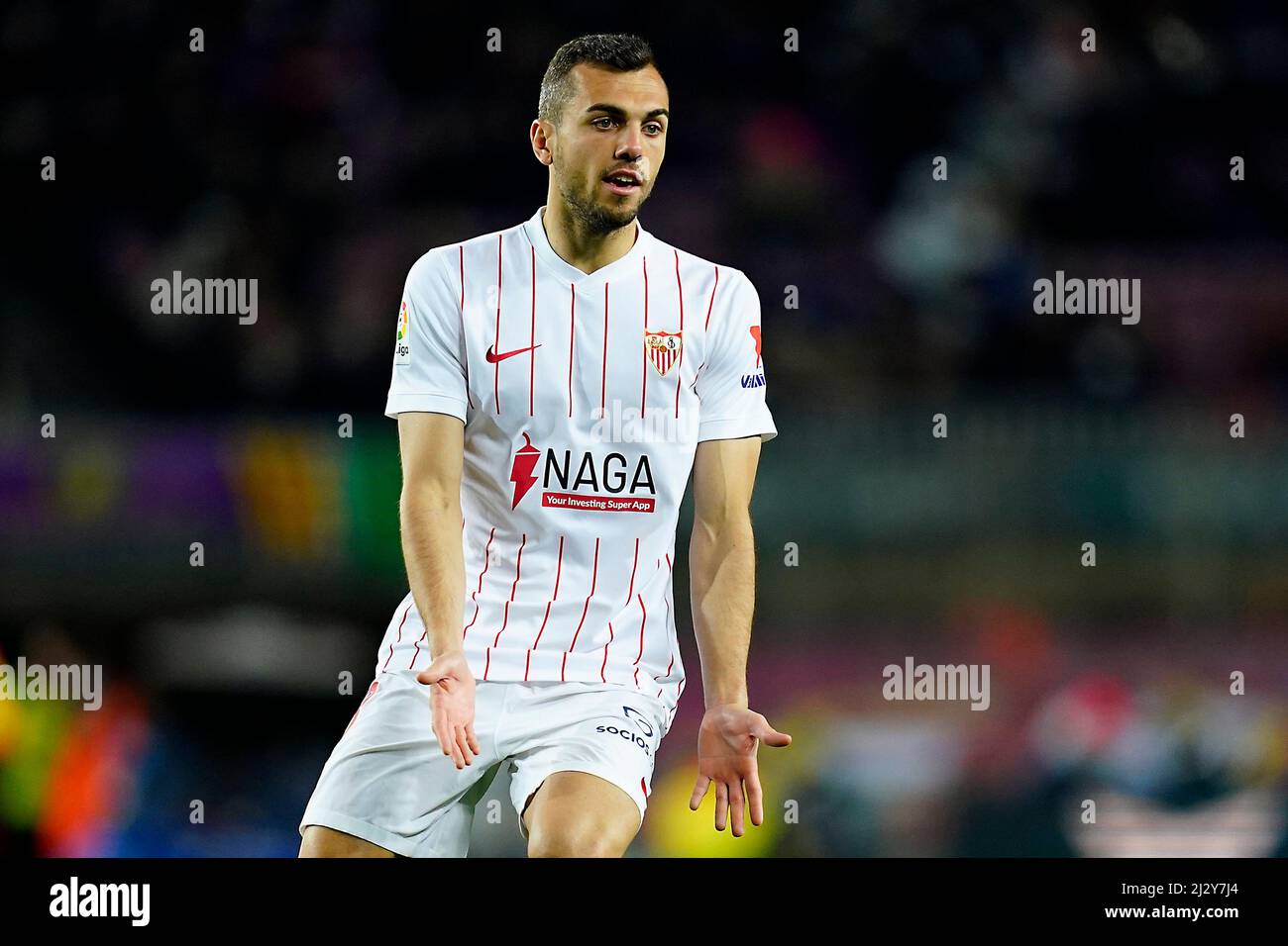 Joan Jordan of Sevilla FC during the La Liga match between FC Barcelona ...