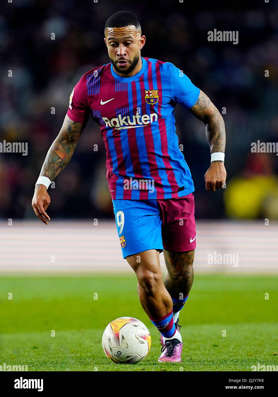 Memphis Depay of FC Barcelona during the La Liga match between FC ...