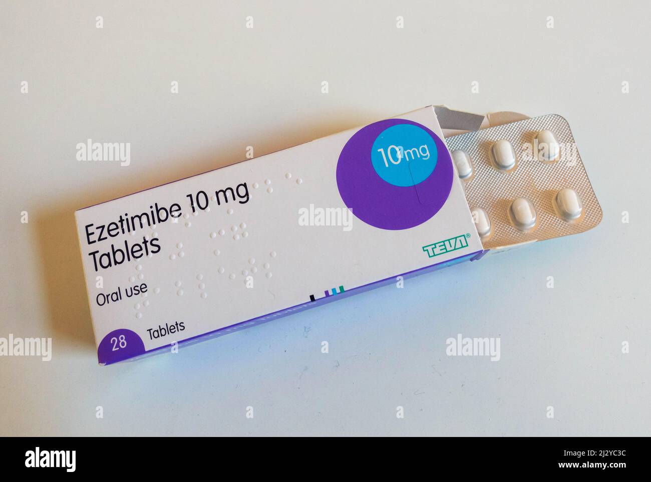 28 tablets hi-res stock photography and images - Alamy