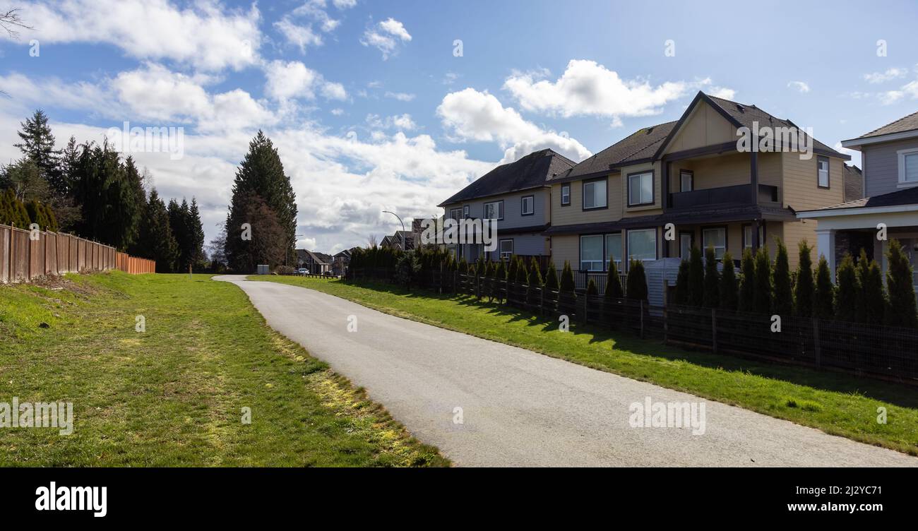 Scenic Path in a Residential Residential neighborhood in Modern City ...