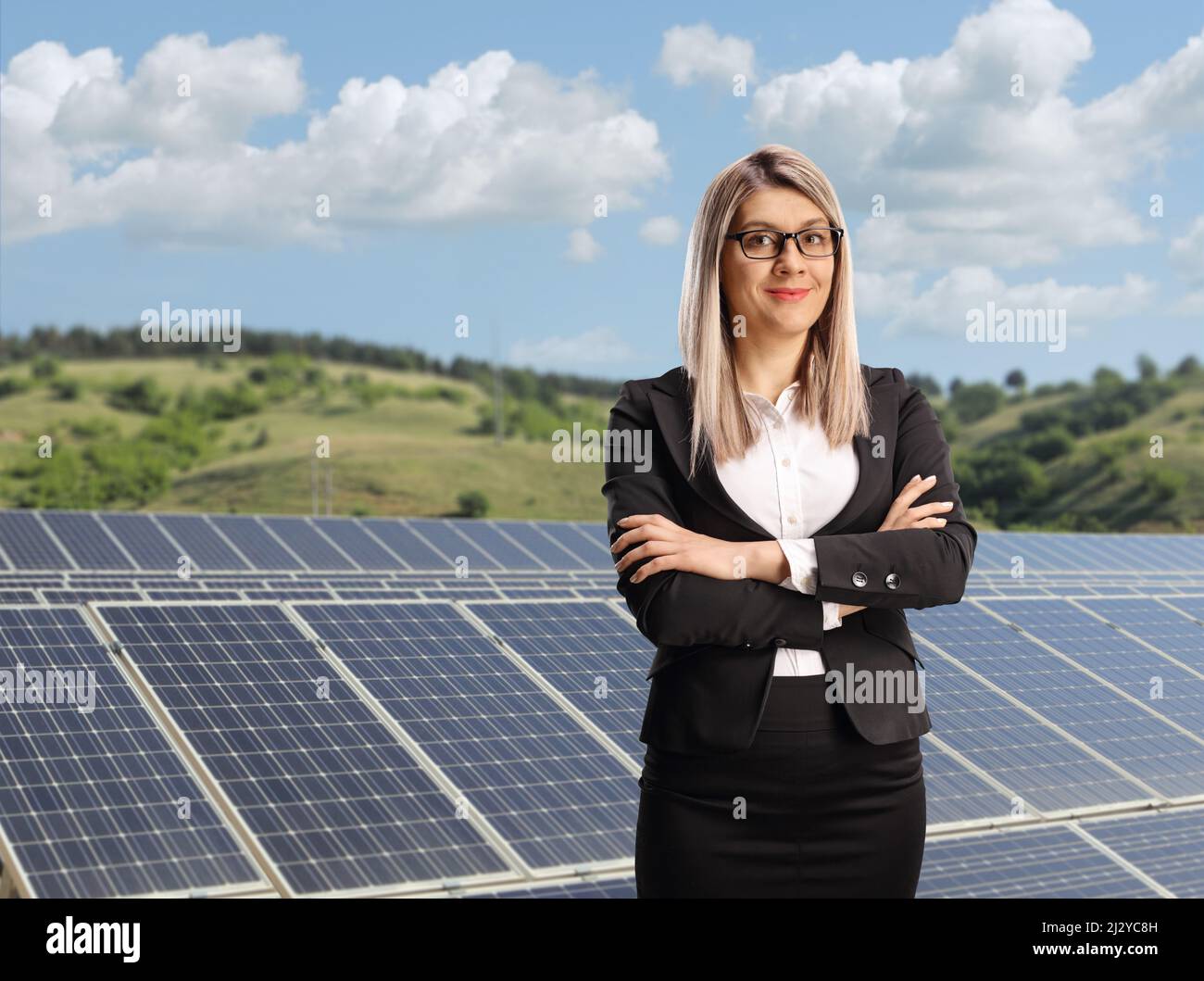 Solar panel field hi-res stock photography and images - Alamy