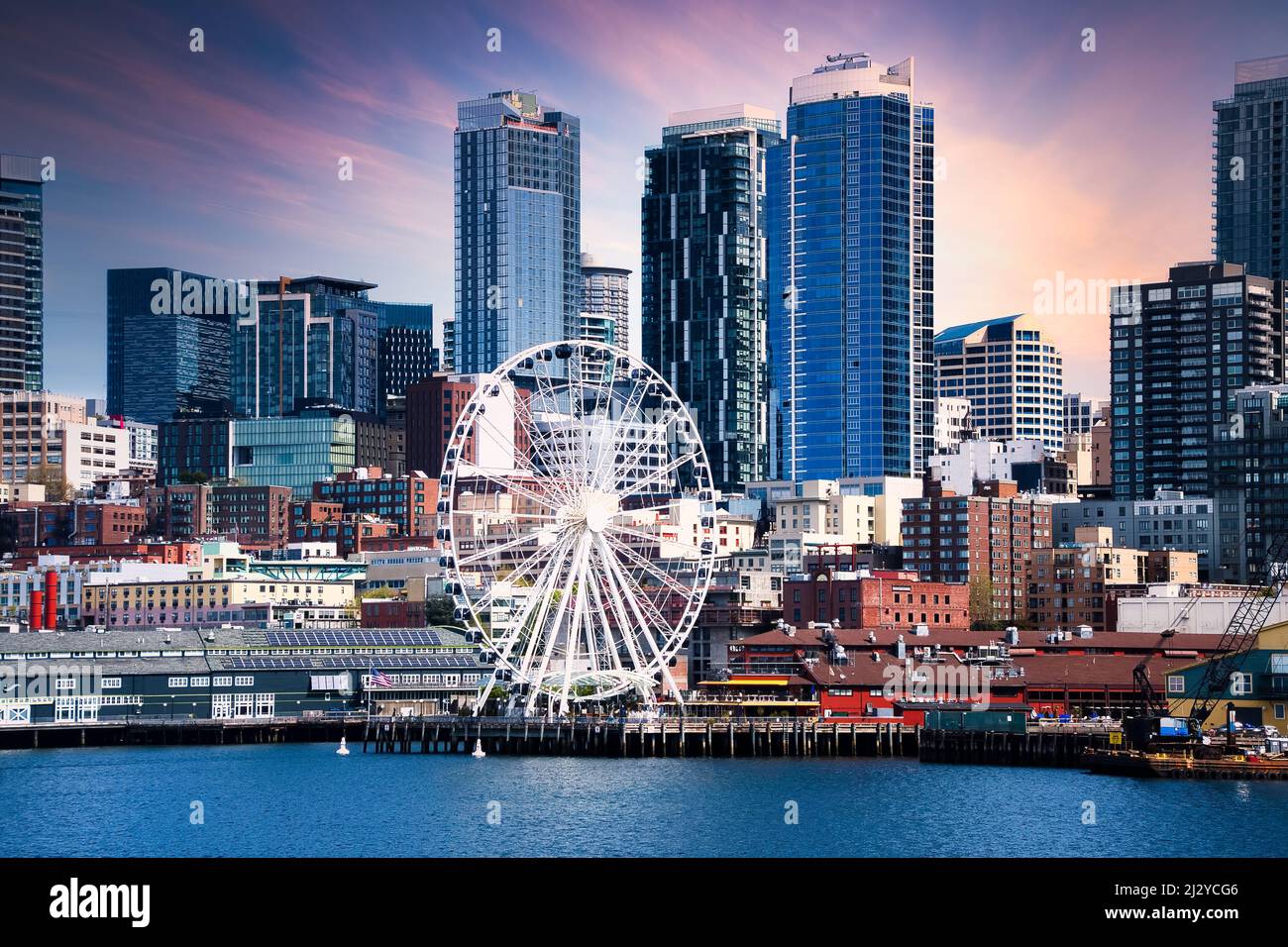 A scenic view of the Downtown Seattle skyline and the great wheel in Washington Stock Photo - Alamy