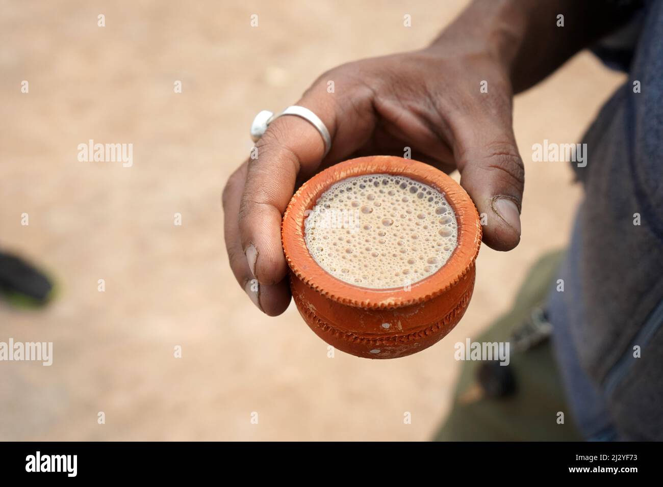 Tea Served in a mud Pot Stock Photo - Alamy