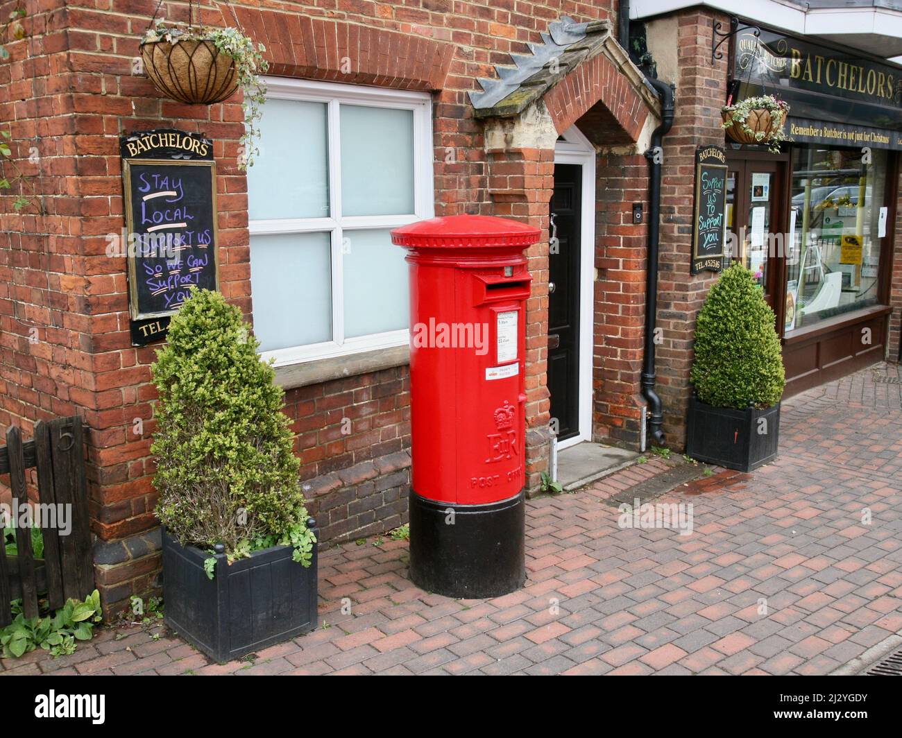 Parcels postbox hi-res stock photography and images - Alamy