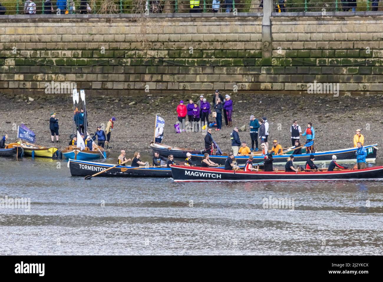 Oxford Cambridge Boat Race 2022 Stock Photo - Alamy