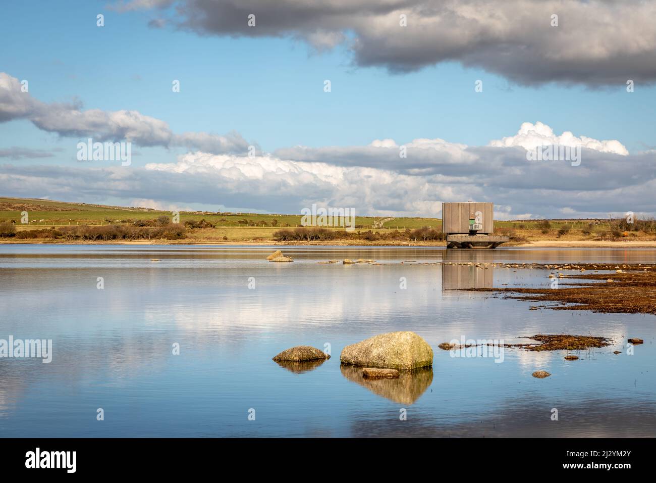 Colliford lake hi-res stock photography and images - Alamy