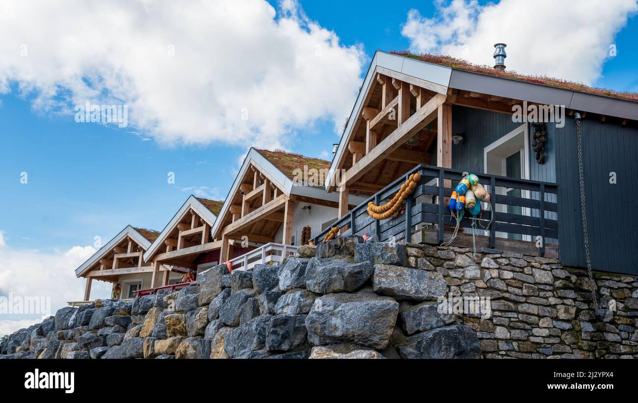 Traditional wooden lodge hi-res stock photography and images - Alamy