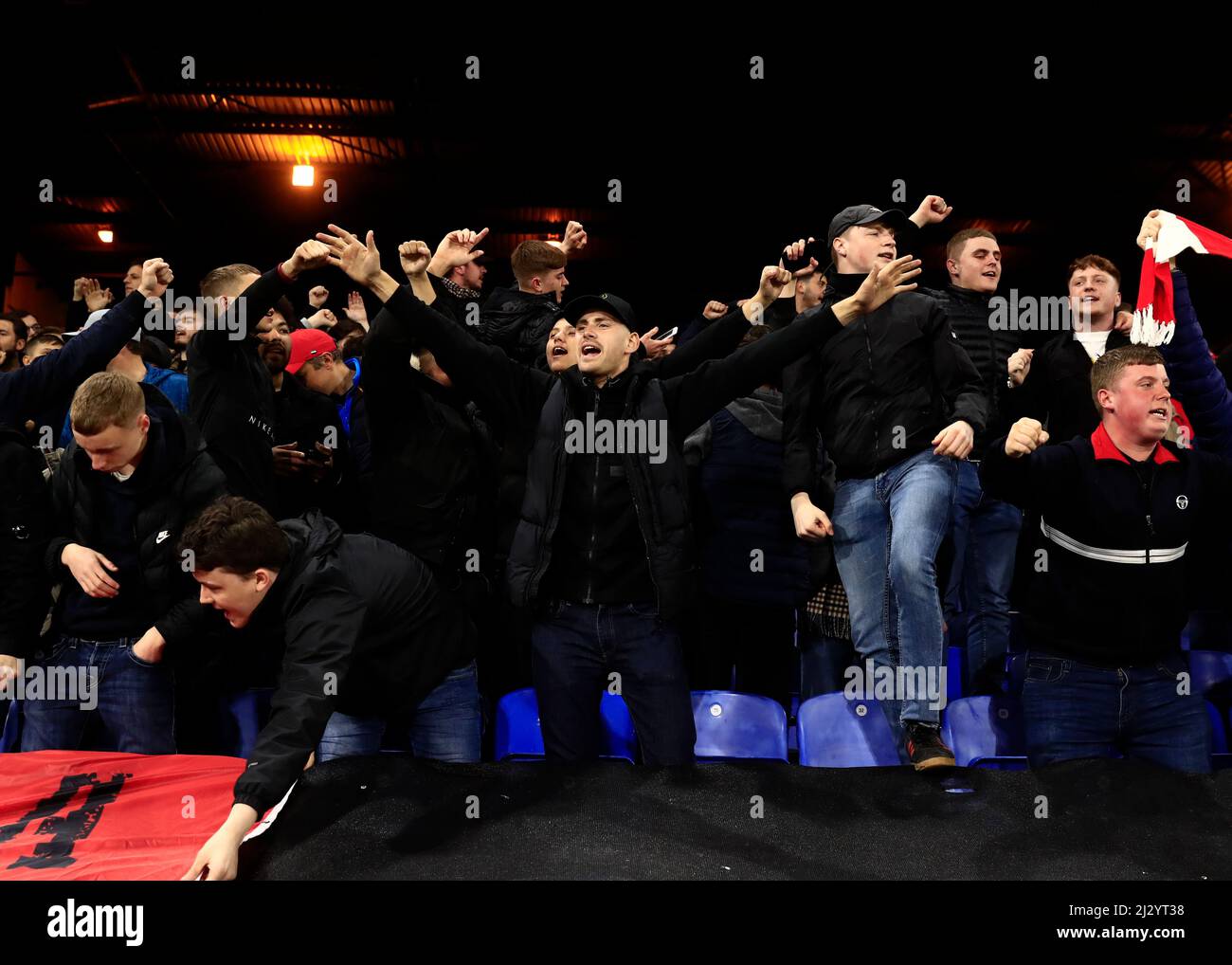 Crystal palace arsenal fans hi-res stock photography and images - Alamy