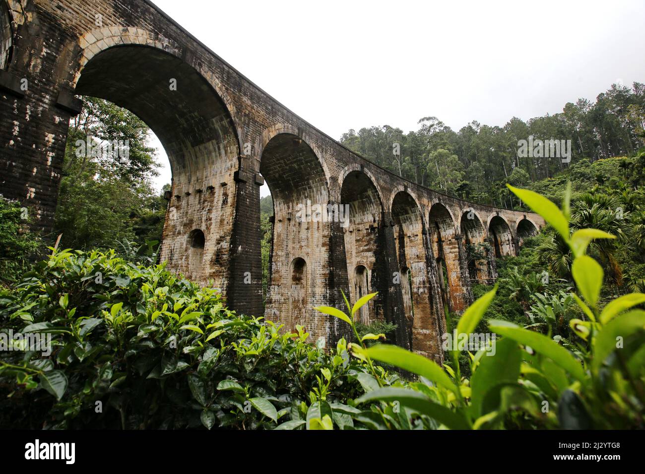 The famous Nine Arch Bridge in Ella, Sri Lanka Stock Photo - Alamy